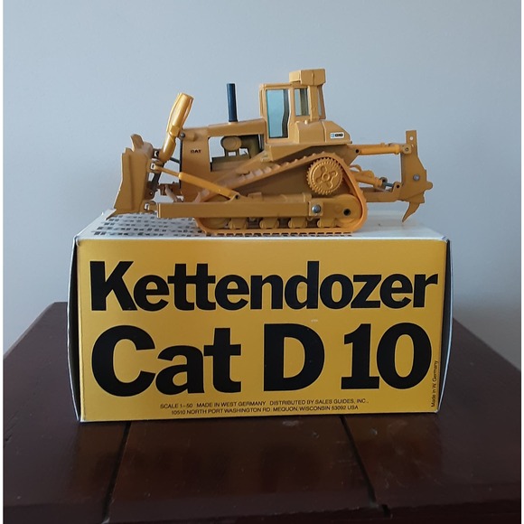 Conrad Products | Toys | Vintage Kettendozer Cat D Made In West Germany ...